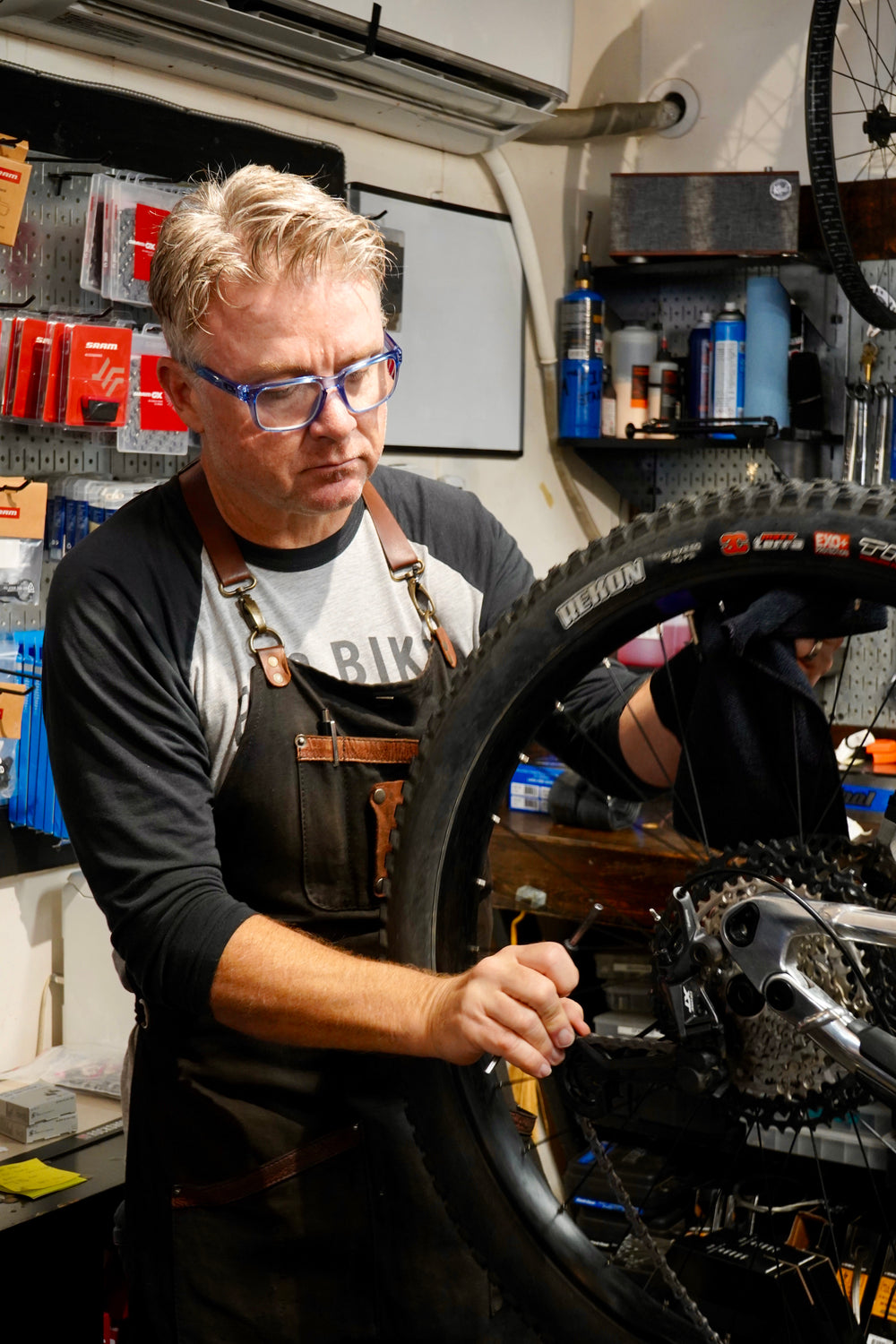 FOX 40s IN STOCK – Pro Bike Supply